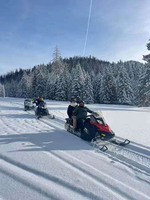 Laggio di Cadore: Snowmobile Tour in the Dolomites - Dream Your Italy